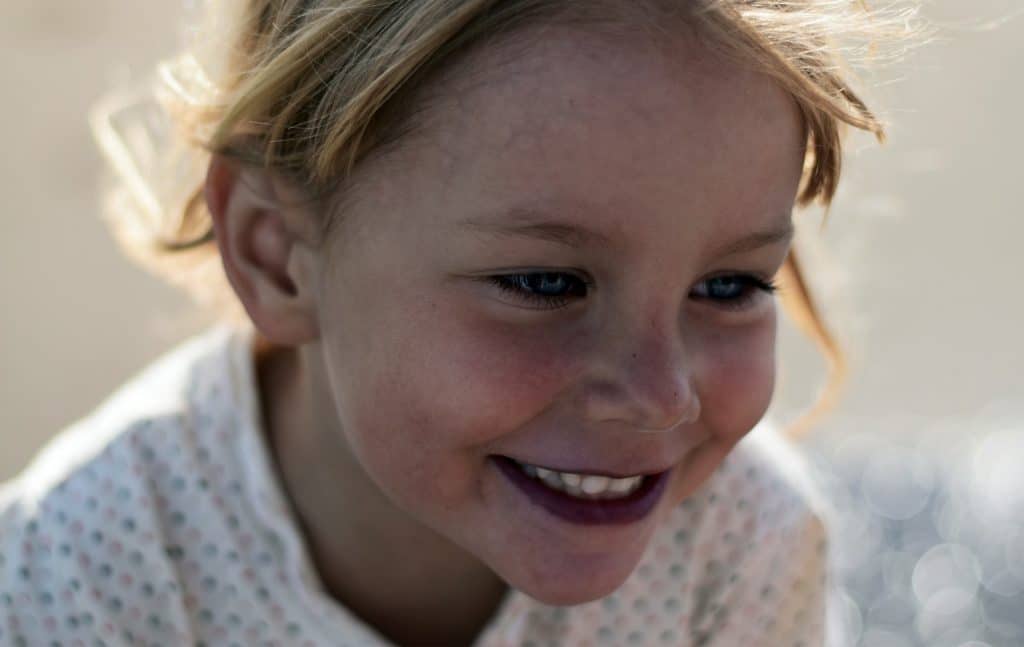 Lachen_Kind - Stiftung Ria Schneider